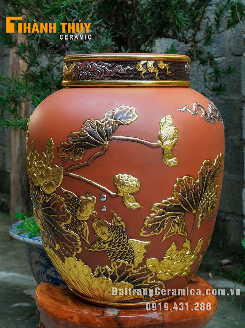 Chum ngâm rượu cá chép hóa Rồng dát vàng 50L hàng cao cấp Bát Tràng