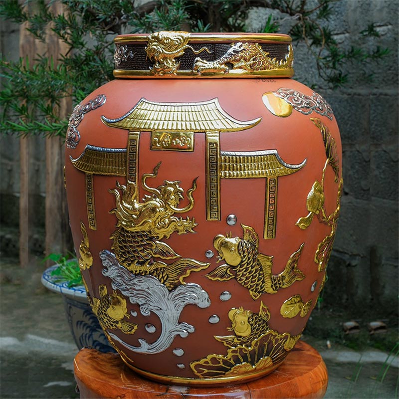 Chum ngâm rượu cá chép hóa Rồng dát vàng 50L hàng cao cấp Bát Tràng